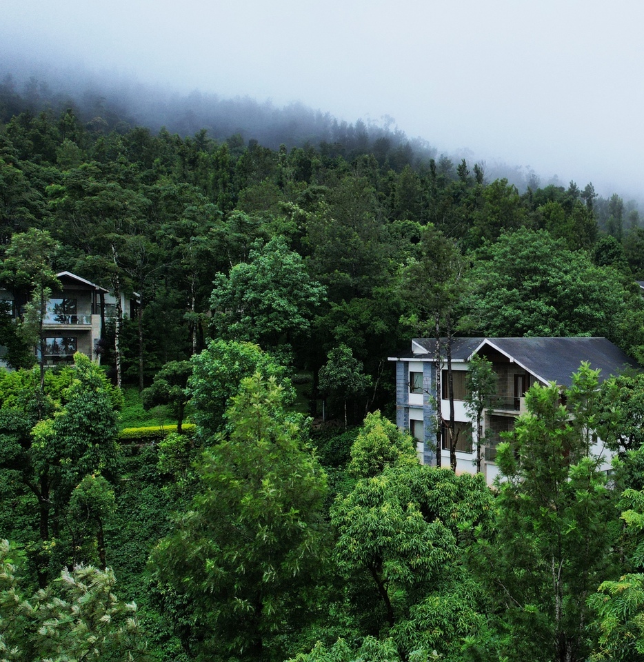 Luxury suite at Chikmagalur resort for couples and families